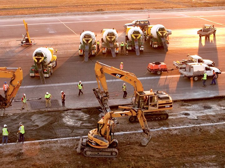 Airfield Pavement Inspection and Maintenance | Beca