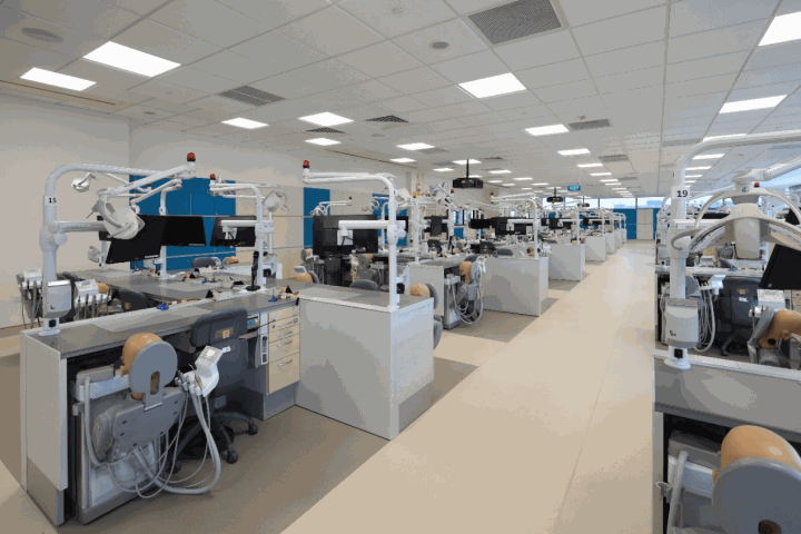 Laboratory Engineering | Beca